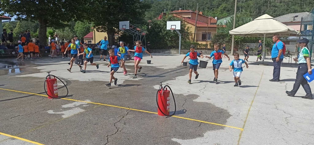 USPJEŠNI MLADI GORANSKI VATROGASCI: Osnove vatrogastva položili ...